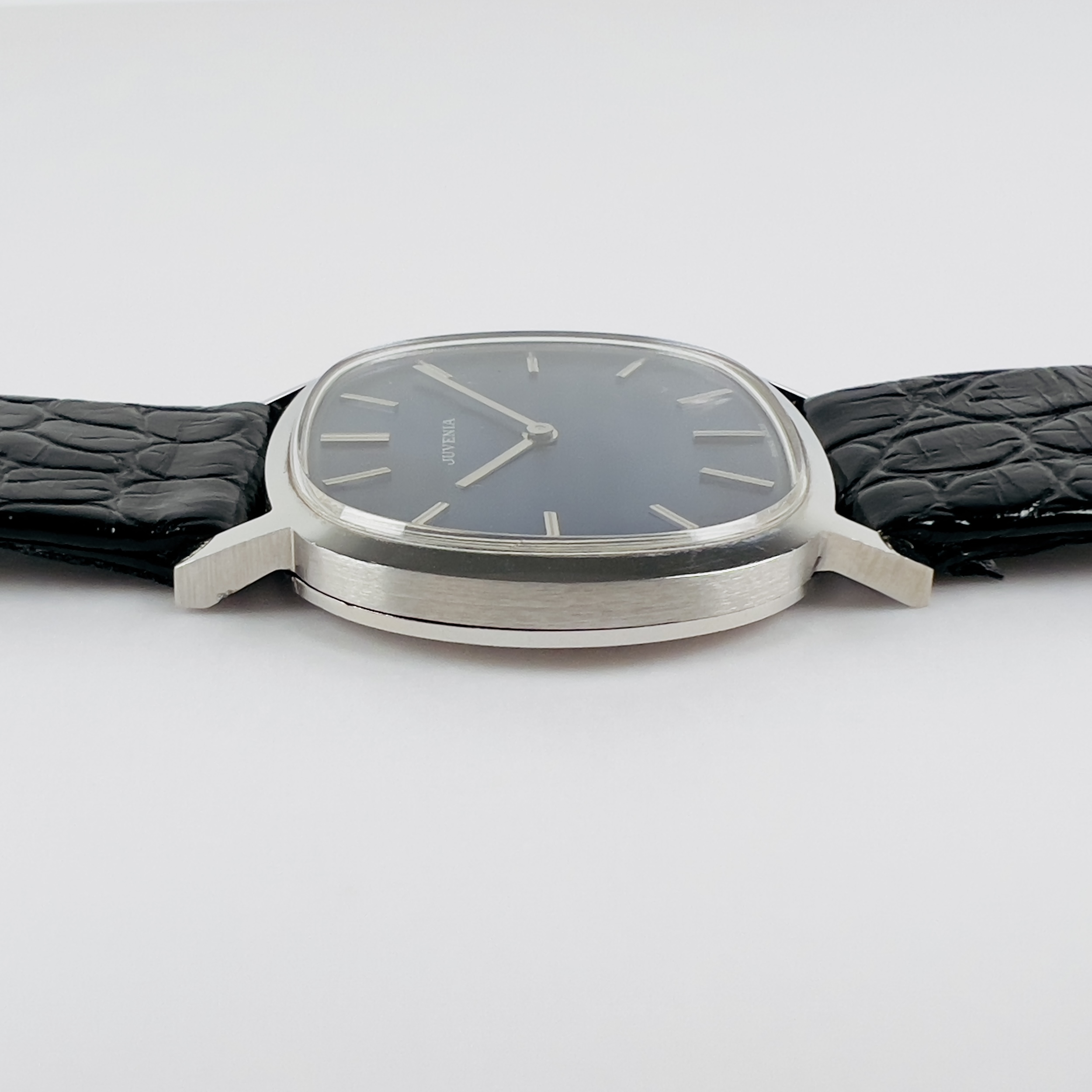 MONTRE JUVENIA “VAGUES BLEUES” CA.1970 – ECY Gallery